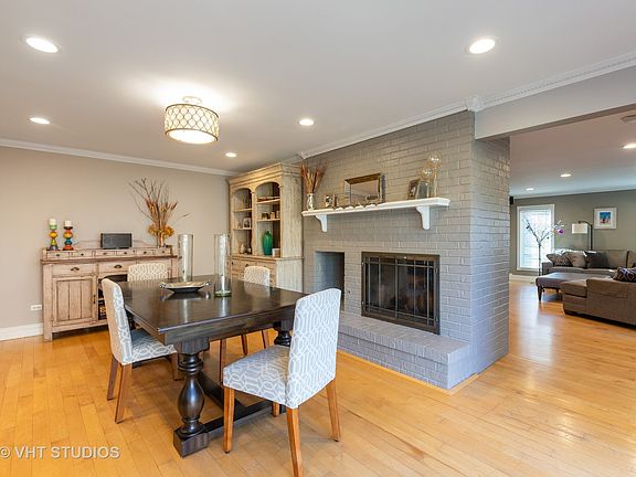 314 Minear Dr, Libertyville, IL 60048 | Zillow