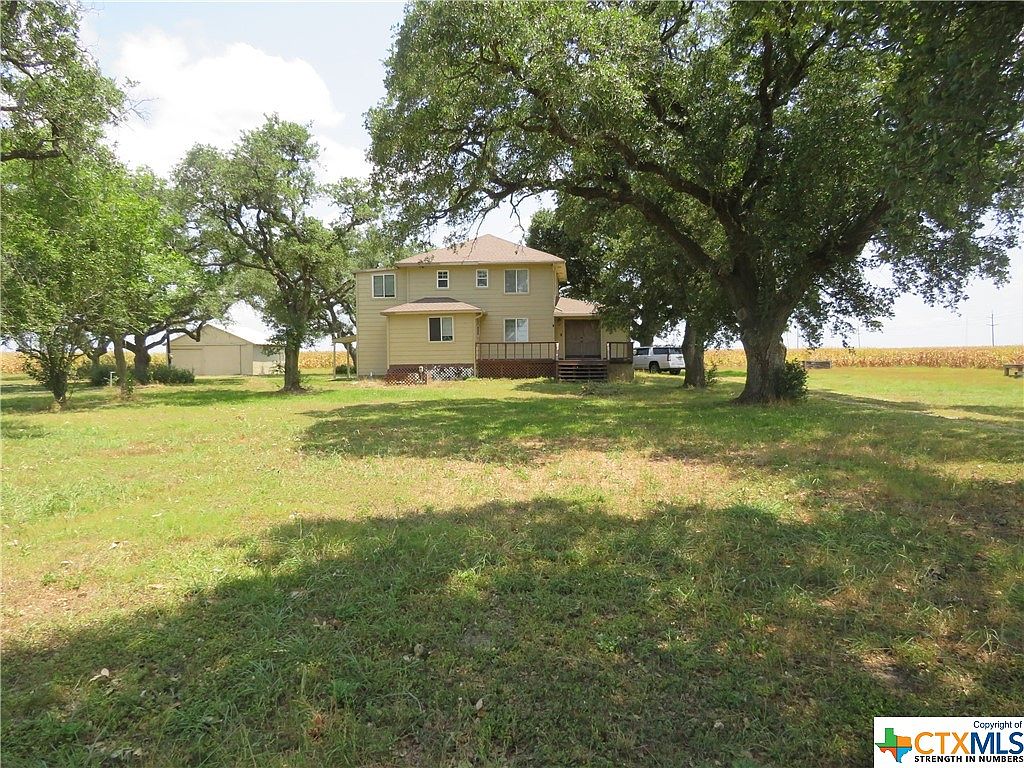 676 County Road 426, El Campo, TX 77437 | MLS #513377 | Zillow