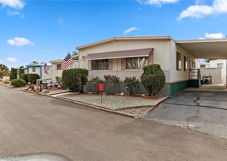 7484 Kickapoo Trl, Yucca Valley, CA 92284 | Zillow