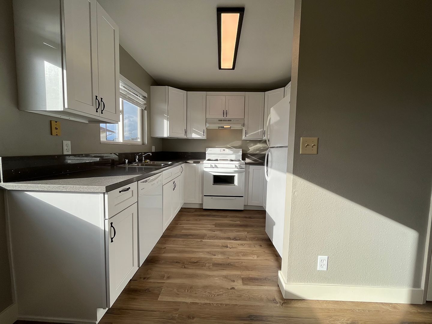 2323 3rd St APT D, Eureka, CA 95501 | Zillow