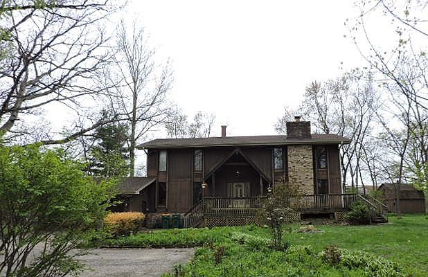 2304 N Old Hicks Rd, Long Grove, IL 60047 | Zillow