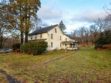 529 Blue Mountain Dr, Walnutport, PA 18088 | Zillow