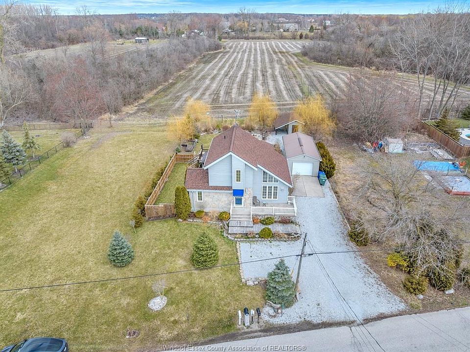76 Willow Beach Rd, Amherstburg, ON N9V 2Y8 | MLS #24015767 | Zillow