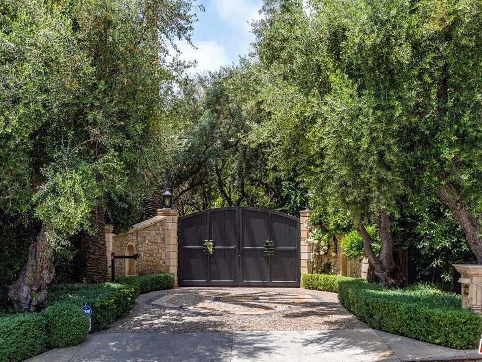 545 S Mapleton Dr, Los Angeles, CA 90024 | Zillow