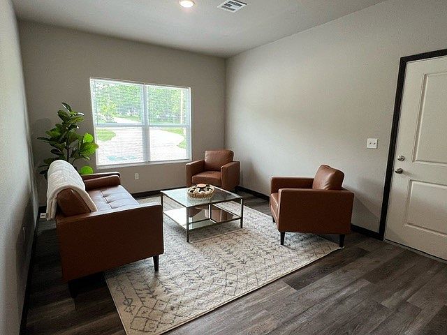 805 S Peters Ave, Joplin, MO 64801 | Zillow