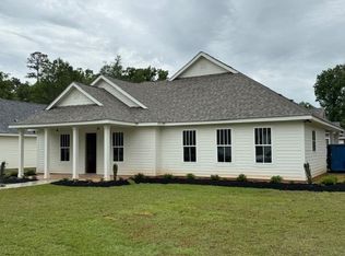 2246 Caroline St, Mandeville, LA 70448 | MLS #2445761 | Zillow