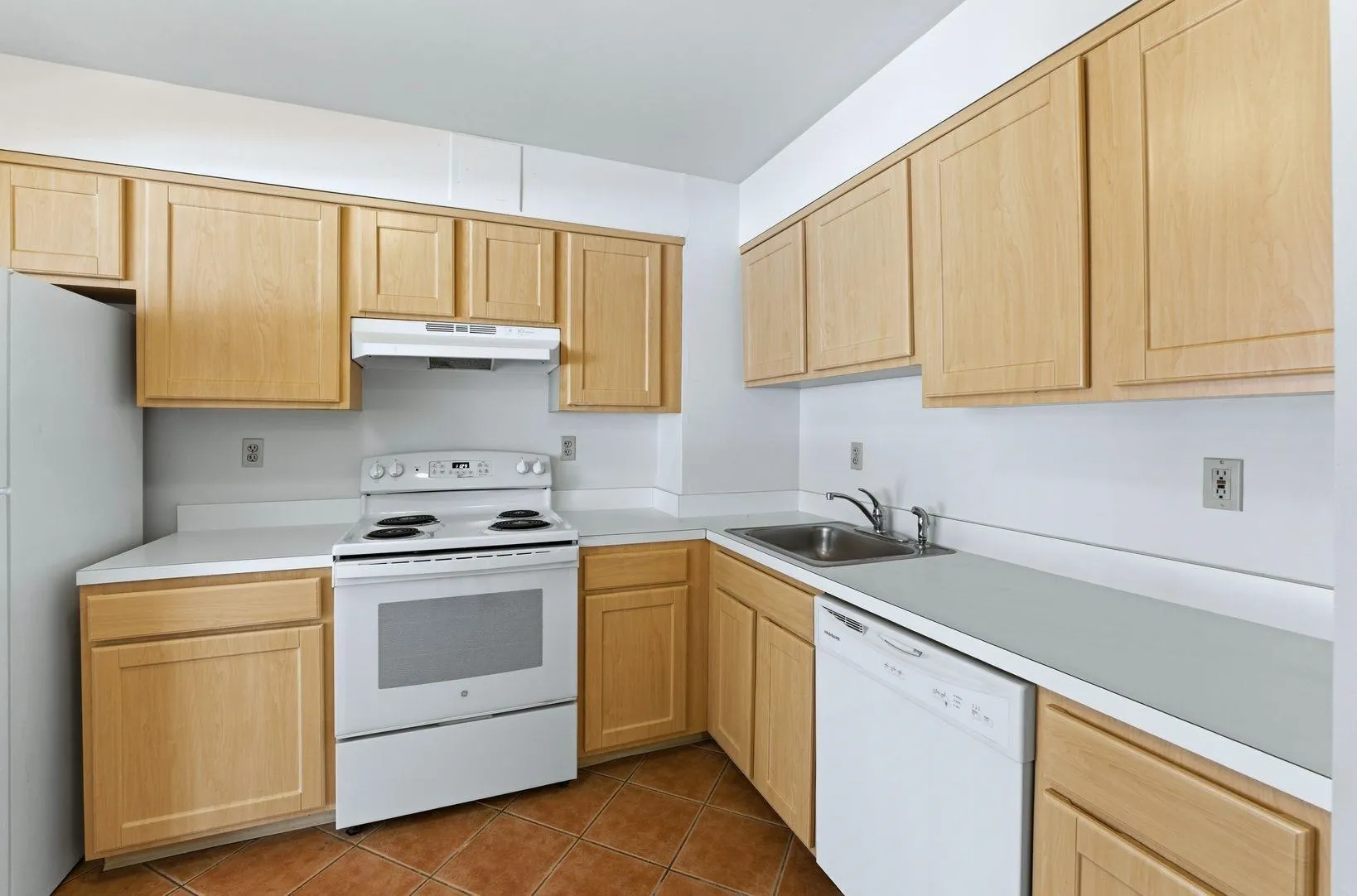 1111 River Road #C6 in Edgewater, New Jersey | StreetEasy