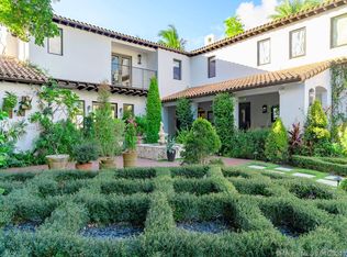 5310 N Bay Rd, Miami Beach, FL 33140 | Zillow