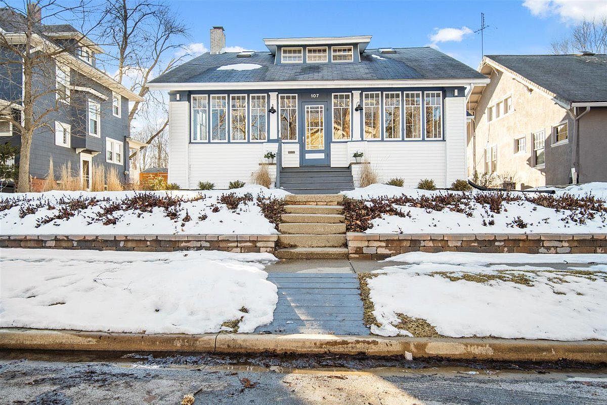 107 Fairview Ave, Bloomington, IL 61701 | Zillow
