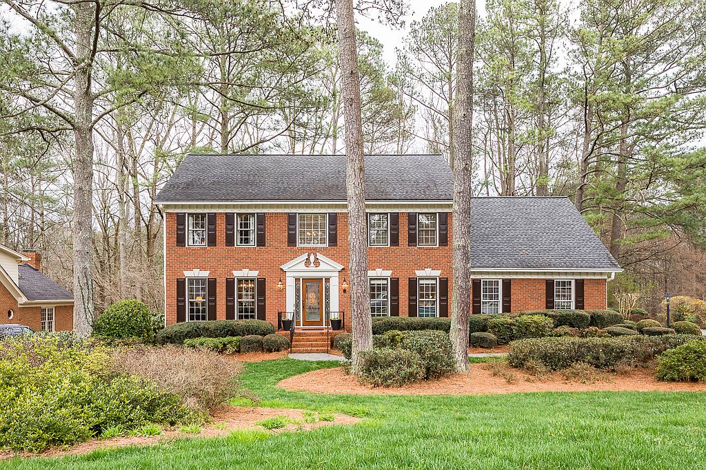 7685 Brigham Dr, Sandy Springs, GA 30350 | Zillow