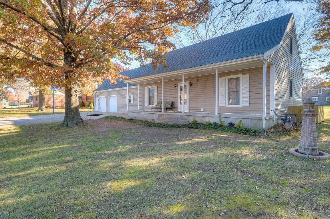 1016 Durward Hall Dr, Carthage, MO 64836 | Zillow