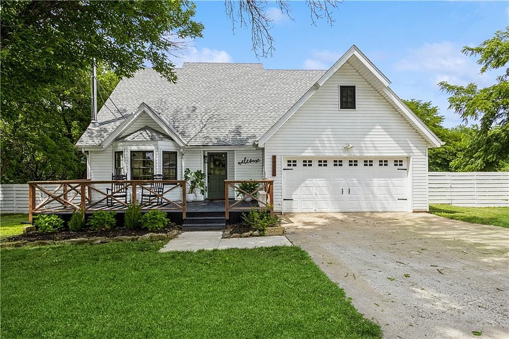 14850 W 159th St, Olathe, KS 66062 | Zillow