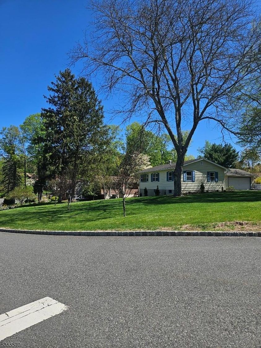 8 Tyler St, Sparta, NJ 07871 | Zillow