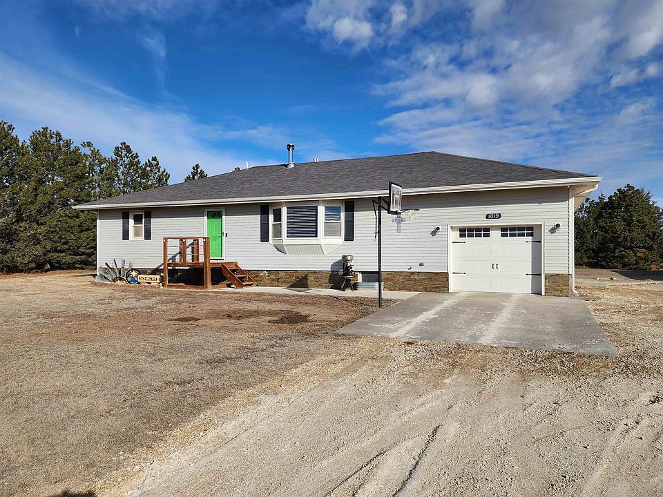 1019 Catharine Rd, Hays, KS 67601 | Zillow