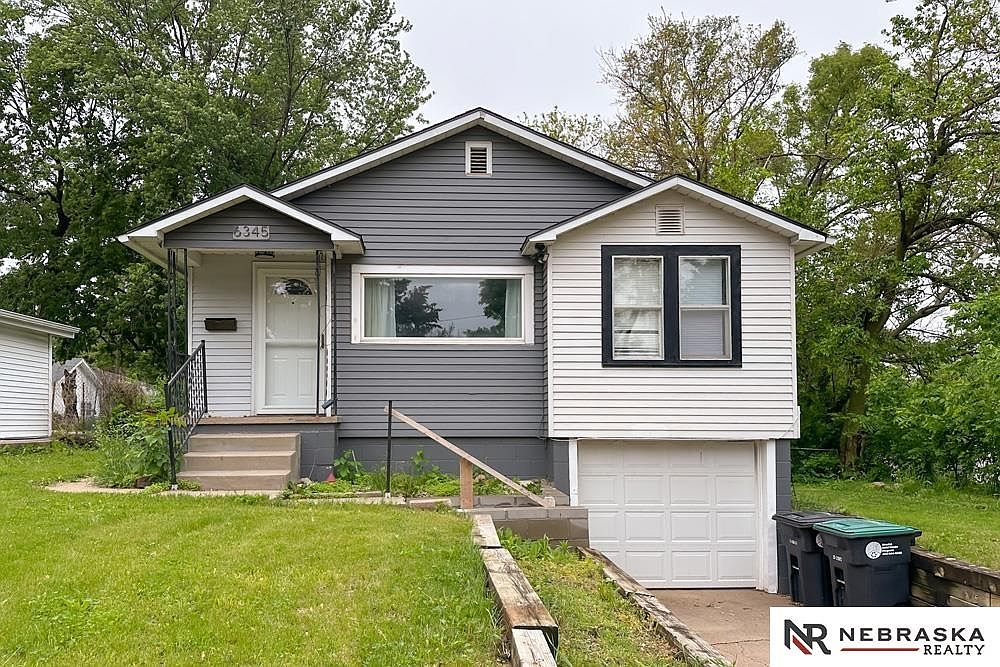 6345 Decatur St, Omaha, NE 68104 | Zillow