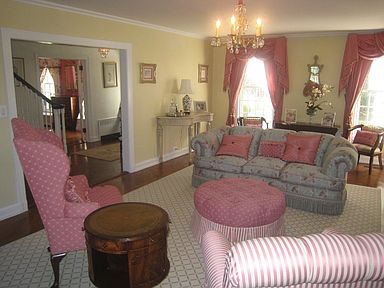 385 New Rochelle Rd, Bronxville, NY 10708 | Zillow