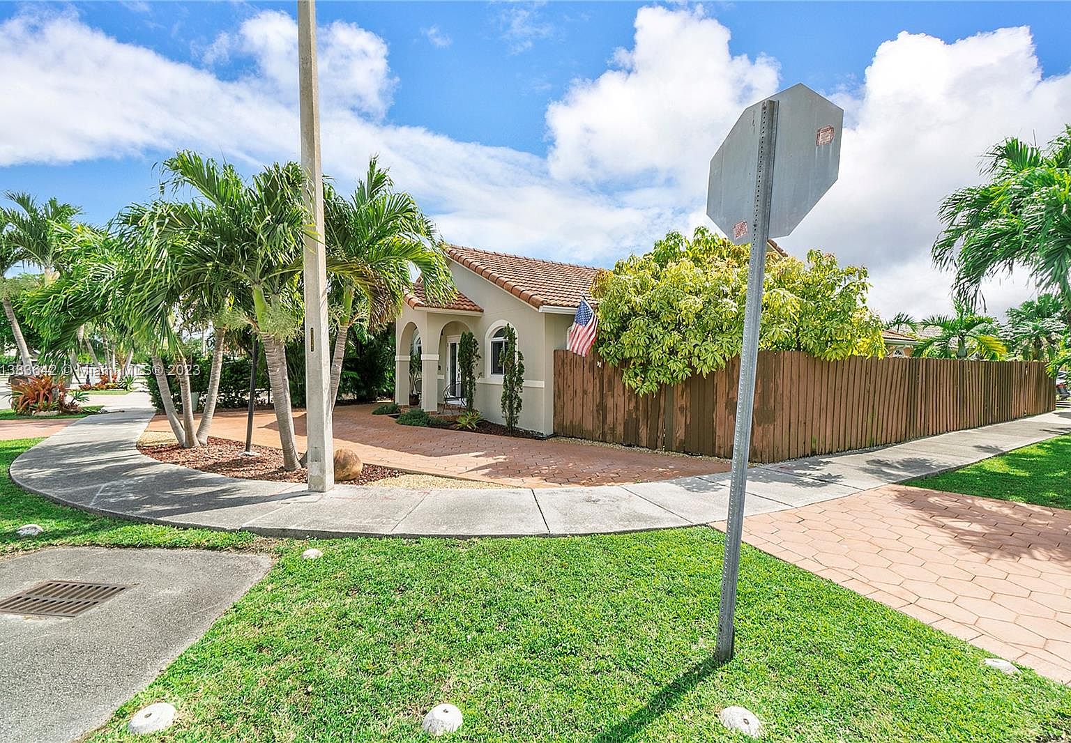 7538 W 35th Ave, Hialeah, FL 33018 | Zillow