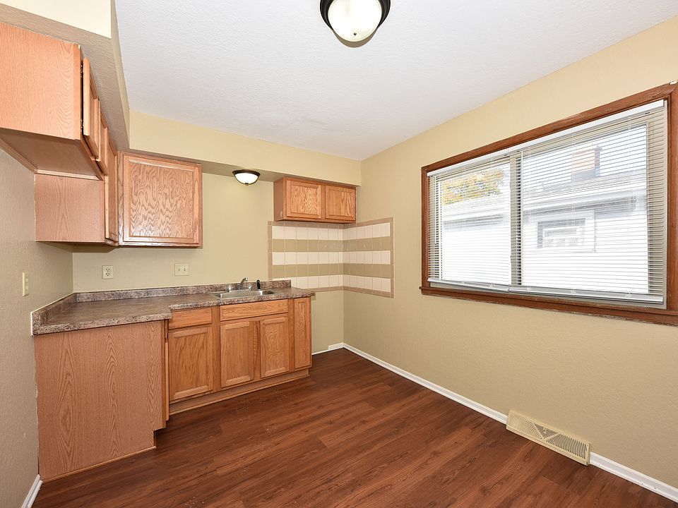 Villard Ave - 8129-31 W - 8129-31 W Villard Ave Milwaukee WI | Zillow