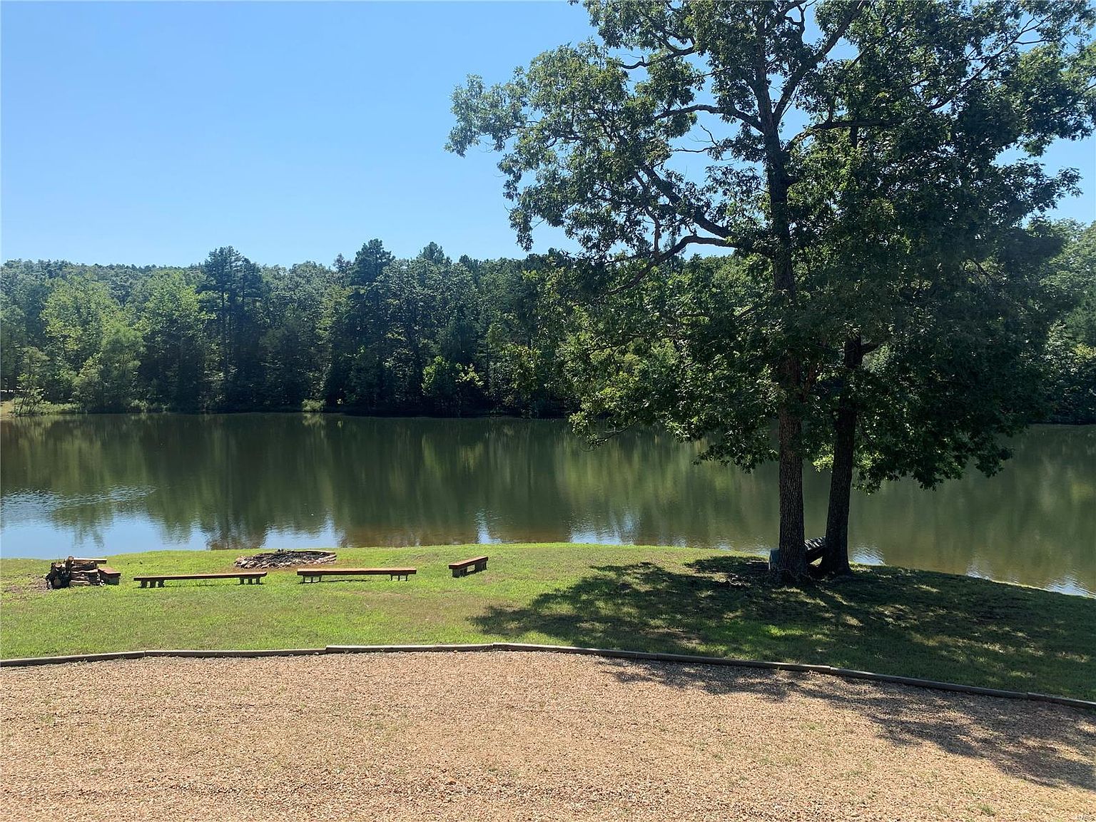 10438 Spring Lake Rd, Richwoods, MO 63071 | Zillow