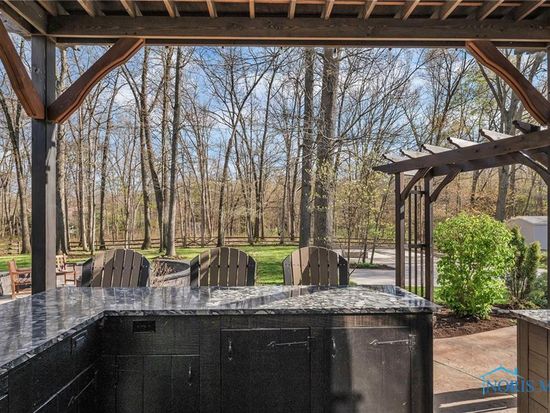 10915 Reed Rd, Monclova, OH 43542 | MLS #6068275 | Zillow