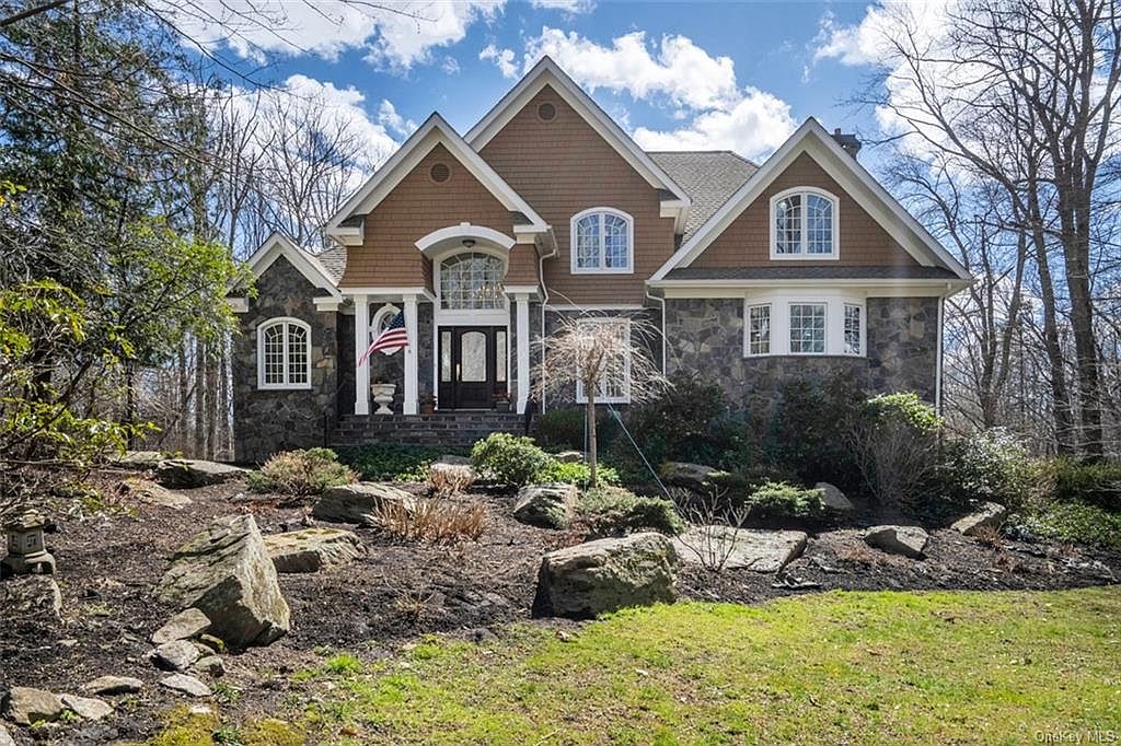 14 Conant Valley Rd, Pound Ridge, NY 10576 | Zillow