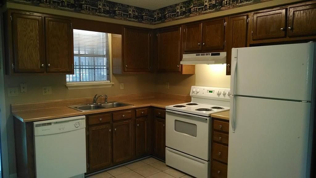 2407 Gaslight Pl SW APT 4, Decatur, AL 35603 | Zillow