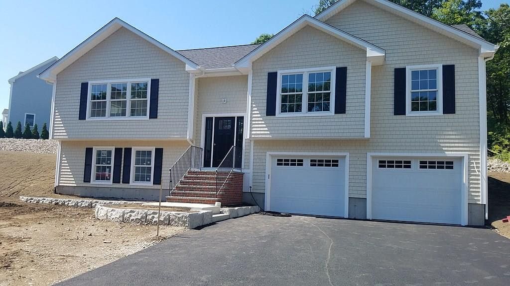 47 Dexter Rd, Melrose, MA 02176 | Zillow