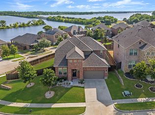 1917 Edgewater Dr, Garland, TX 75043 | MLS #20803068 | Zillow