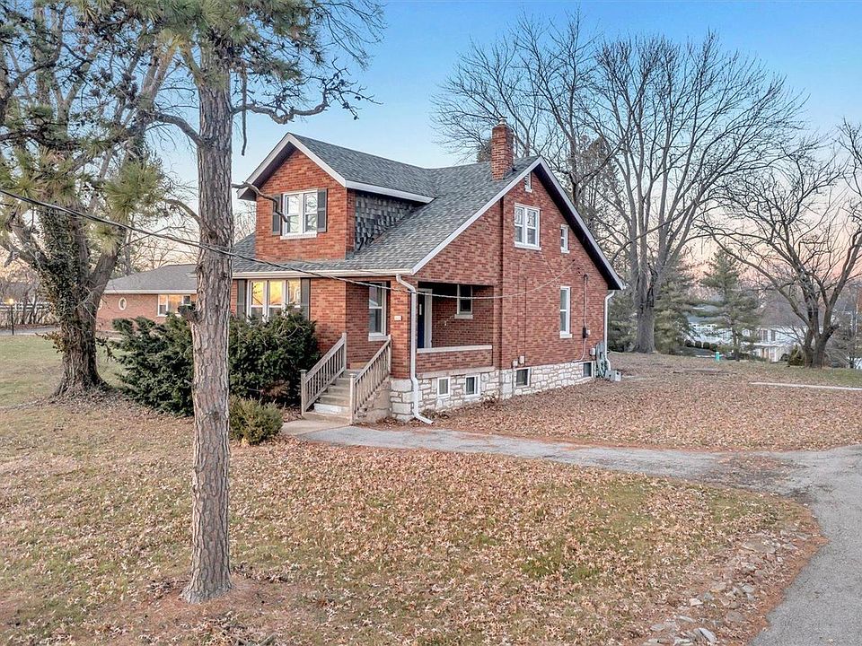 4917 Ringer Rd, Saint Louis, MO 63129 | Zillow