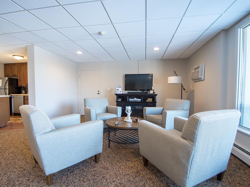 Gleason Lake - 155 Gleason Lake Rd Wayzata MN | Zillow