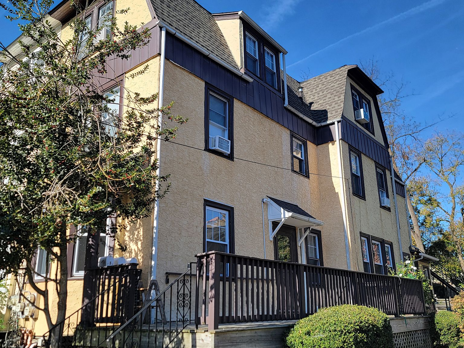 124 Cricket Ave APT 1, Ardmore, PA 19003 | Zillow