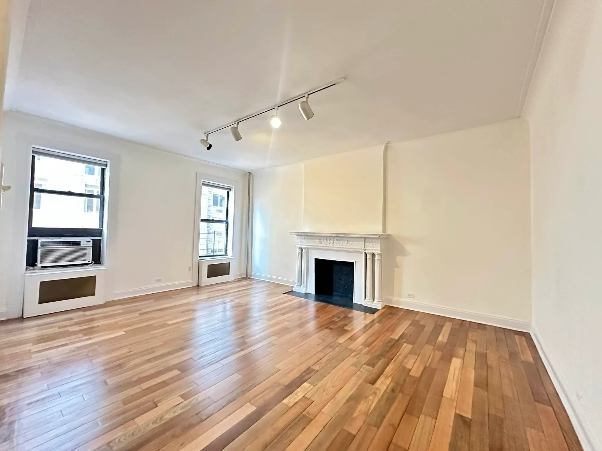 251 West 81st Street #5R in Upper West Side, Manhattan | StreetEasy