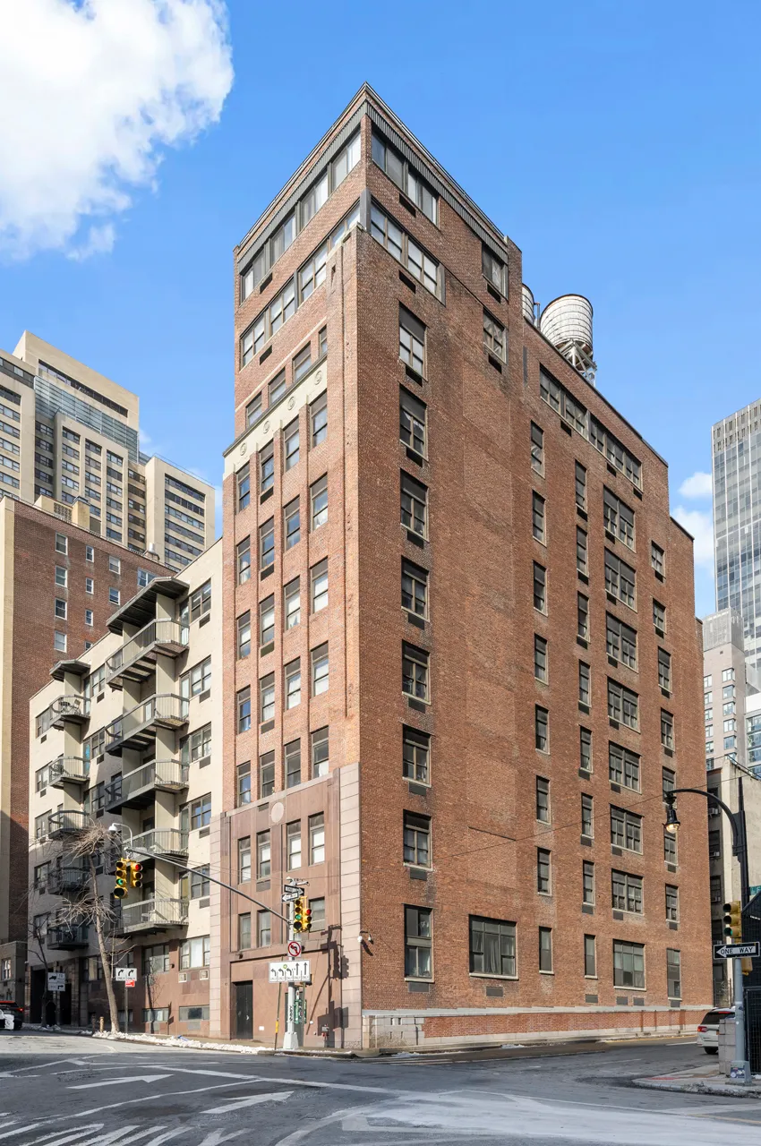213 East 37th Street in Murray Hill : Sales, Rentals, Floorplans ...