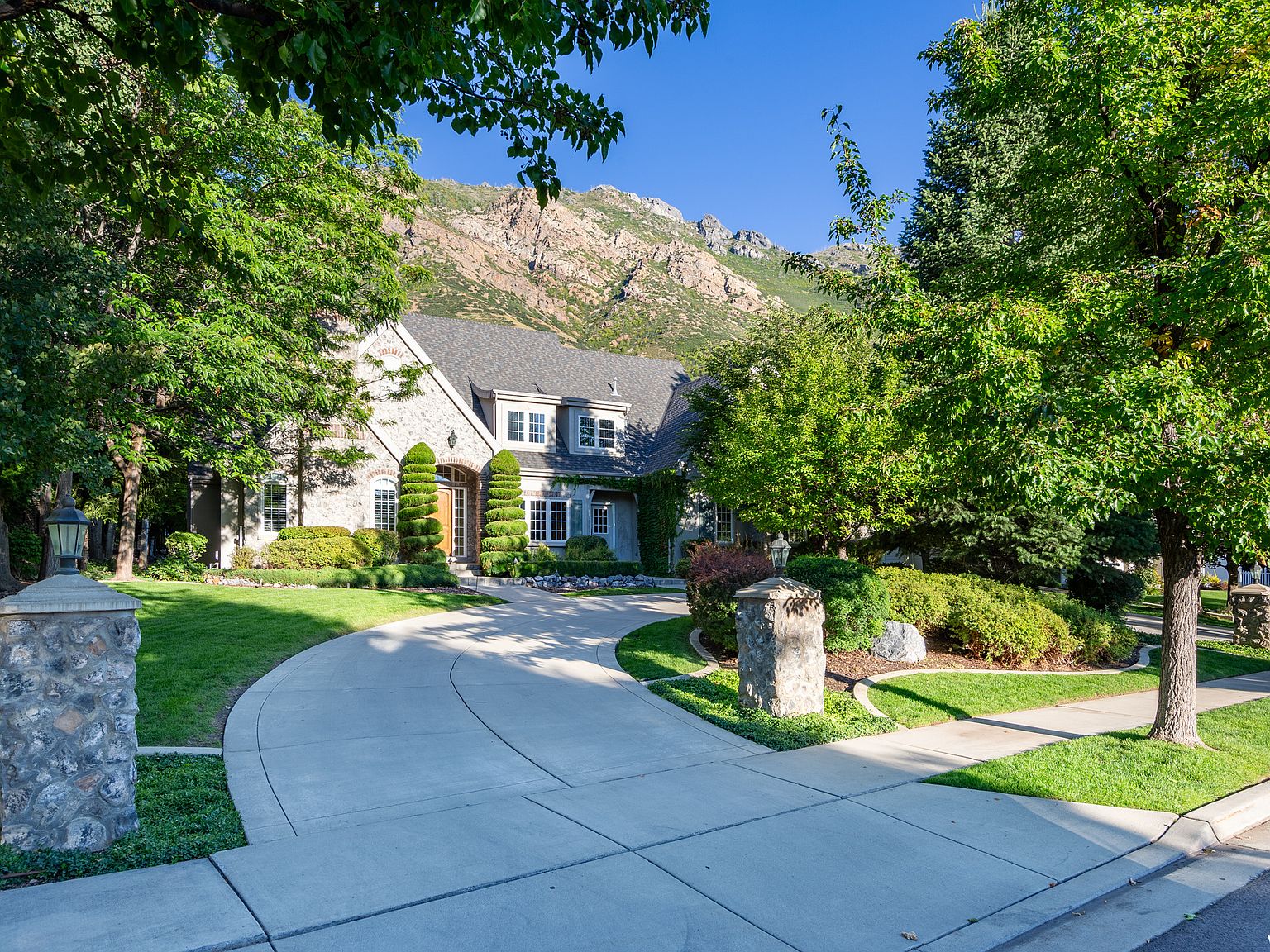 221 S Country Manor Ln, Alpine, UT 84004 | MLS #1900736 | Zillow