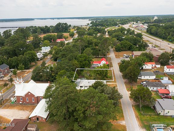 709 N C Street, Bridgeton, NC 28519 | MLS #100453564 | Zillow