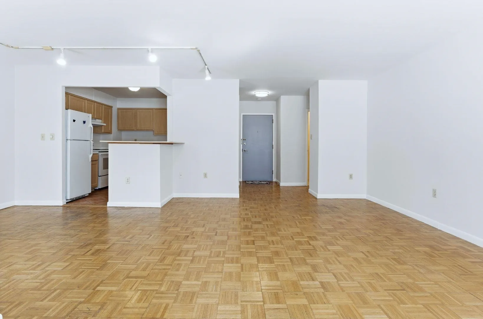1111 River Road #C6 in Edgewater, New Jersey | StreetEasy