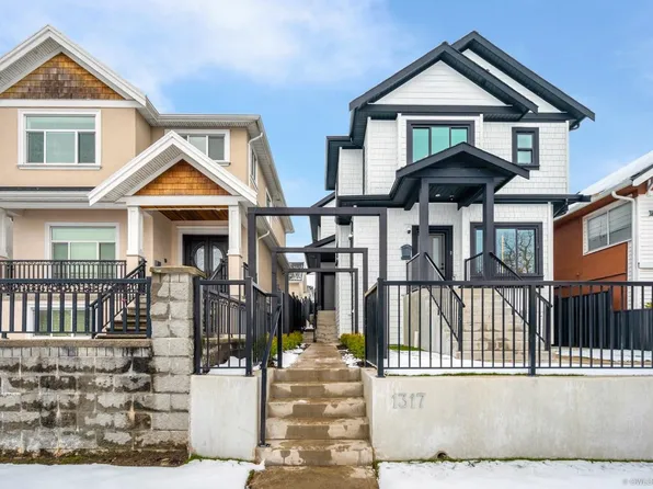 Vancouver BC Duplex & Triplex Homes For Sale - 211 Homes | Zillow