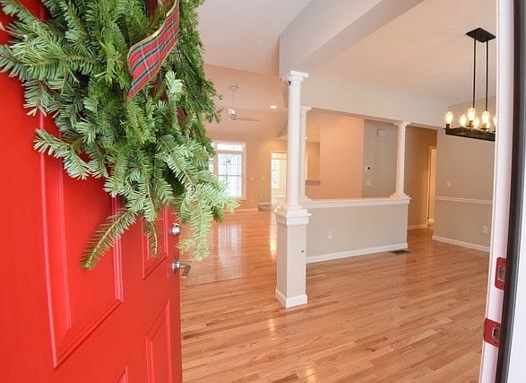 3 Vale Ct, Amherst, NH 03031 | Zillow