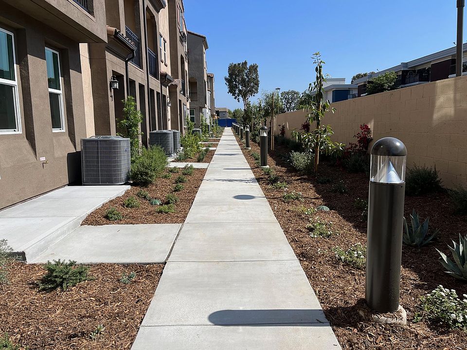 2317 W Broadway #5, Anaheim, CA 92804 | Zillow