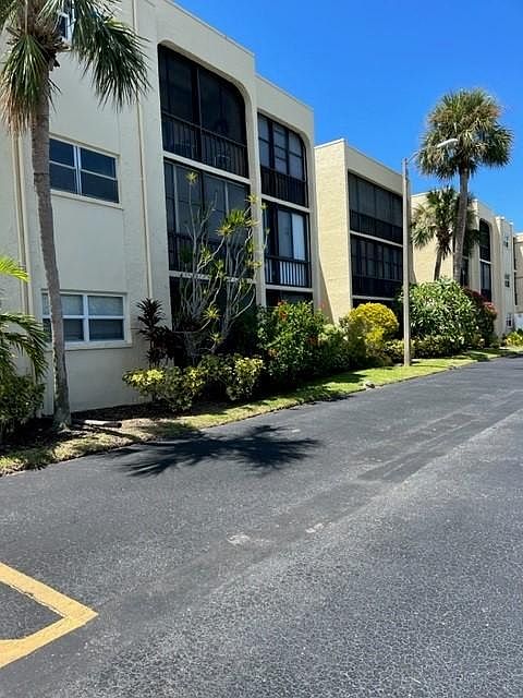 11485 Oakhurst Rd #308, Largo, FL 33774 | Zillow