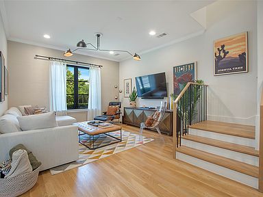 730 W 7th St, Dallas, TX 75208 | Zillow