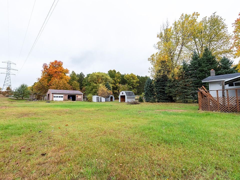 409 Solon St NE, Cedar Springs, MI 49319 | Zillow