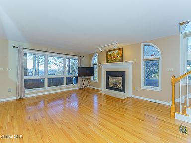 9 Pine Ridge Road, Saratoga Springs, NY 12866 | Zillow