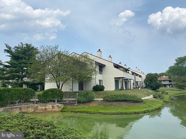 34 E Daisy Ln, Mount Laurel, NJ 08054 | Zillow