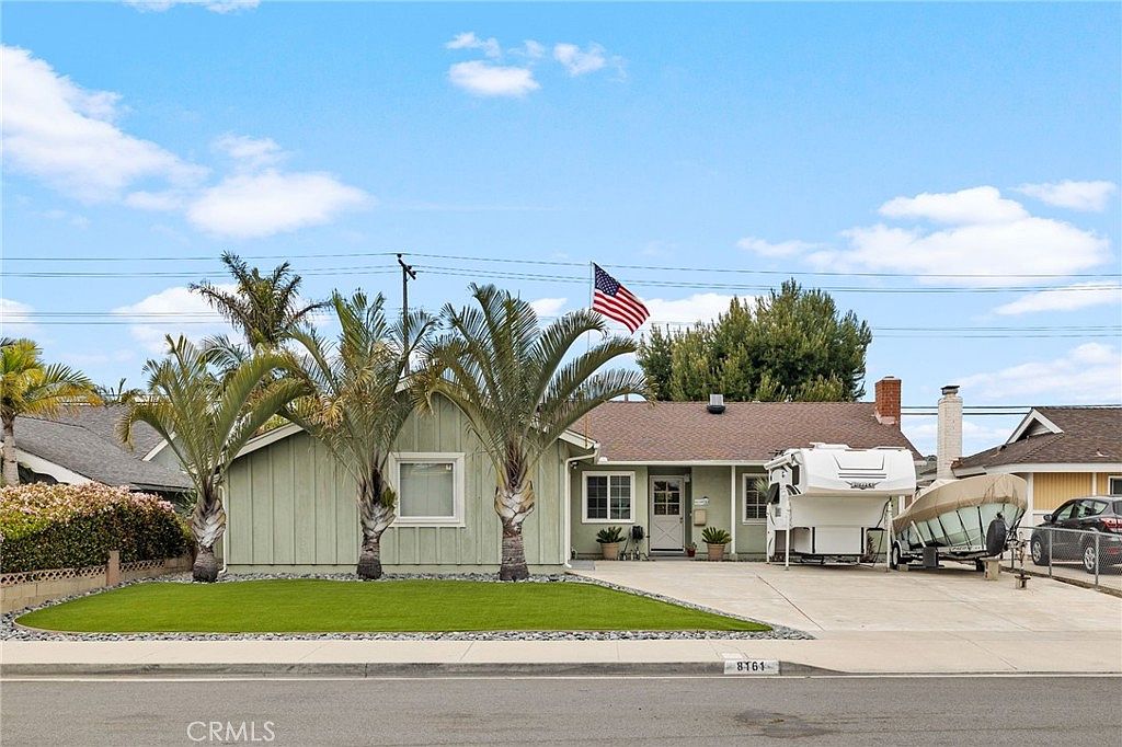 8161 Friesland Dr, Huntington Beach, CA 92647 | Zillow
