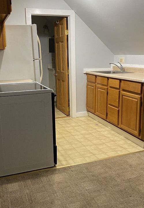 2219 VT RTE 110 - 2219 State Route 110 South Royalton VT | Zillow