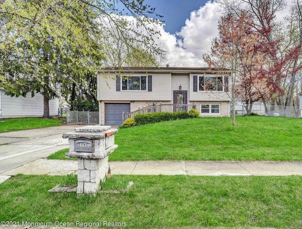 117 Susan Dr, Jackson, NJ 08527 | Zillow
