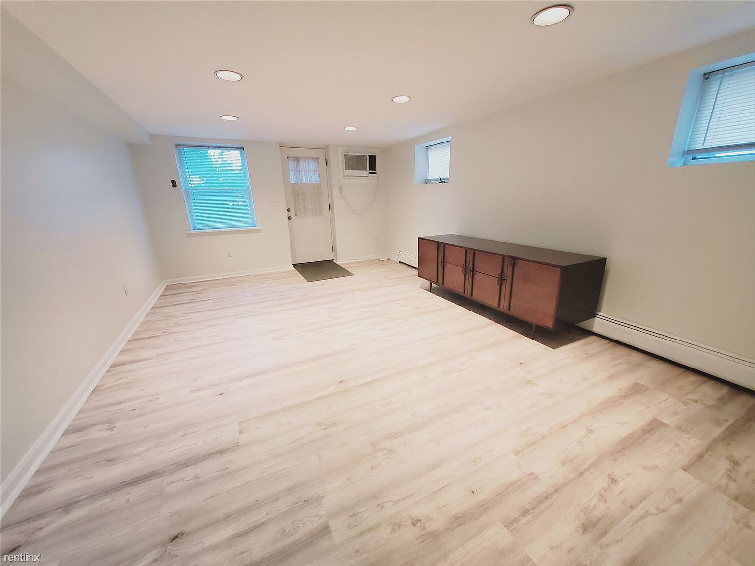 20 Applebee Rd UNIT 1, Stamford, CT 06905 | Zillow