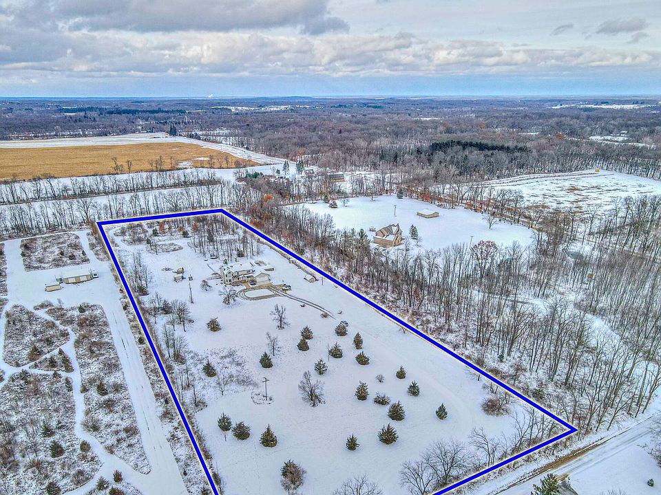 2582 W Vicary Rd, Horton, MI 49246 | Zillow