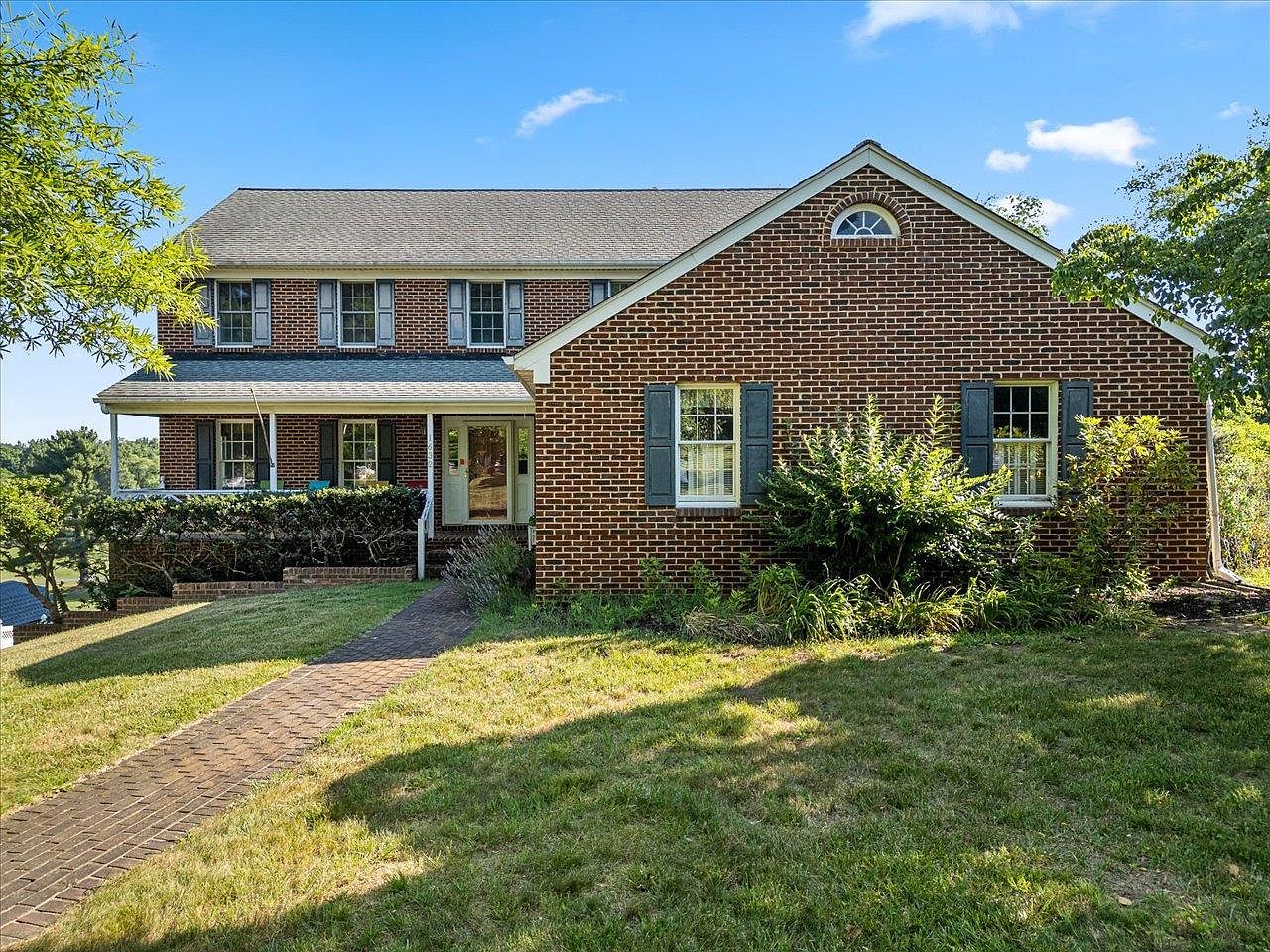1632 Summit Dr, Waynesboro, VA 22980 | MLS #653746 | Zillow